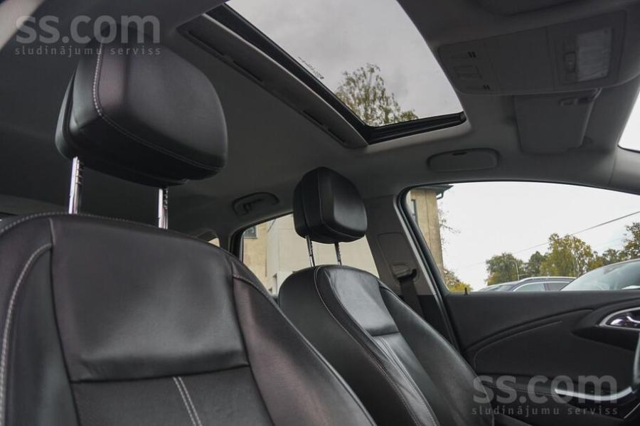 Melns Opel Astra 2011 Rīga, ar dzinēja tilpumu 2.00 L un nobraukumu 241 tūkst. km par 4990 €, foto 7 vietnē AUTOMOTO.COM.LV