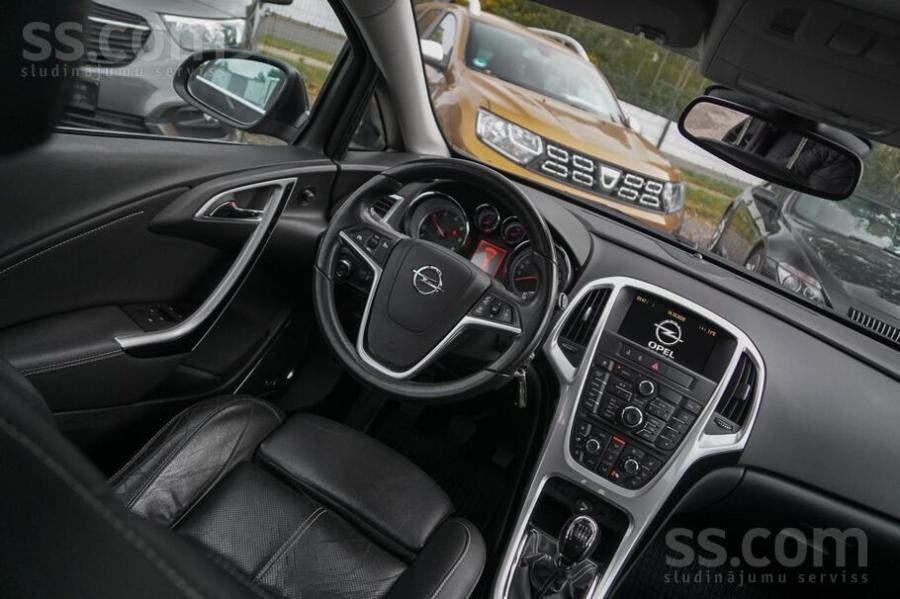 Melns Opel Astra 2011 Rīga, ar dzinēja tilpumu 2.00 L un nobraukumu 241 tūkst. km par 4990 €, foto 9 vietnē AUTOMOTO.COM.LV