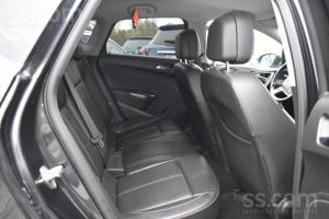 Black Opel Astra 2012 in Kuldiga, with an engine capacity of 1.70 L and mileage of 0 thousand km for 3850 €, photo 7 on AUTOMOTO.COM.LV