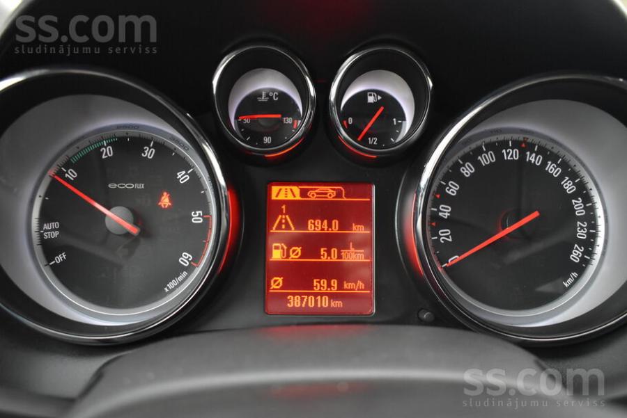 Black Opel Astra 2012 in Kuldiga, with an engine capacity of 1.70 L and mileage of 0 thousand km for 3850 €, photo 14 on AUTOMOTO.COM.LV