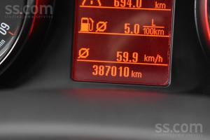 Black Opel Astra 2012 in Kuldiga, with an engine capacity of 1.70 L and mileage of 0 thousand km for 3850 €, photo 15 on AUTOMOTO.COM.LV