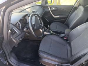 Melns Opel Astra 2012 Panevēža, ar dzinēja tilpumu 1.69 L un nobraukumu 237 tūkst. km par 3250 €, foto 9 vietnē AUTOMOTO.COM.LV