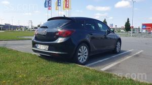 Melns Opel Astra 2012 Rīga, ar dzinēja tilpumu 1.70 L un nobraukumu 211 tūkst. km par 3400 €, foto 4 vietnē AUTOMOTO.COM.LV