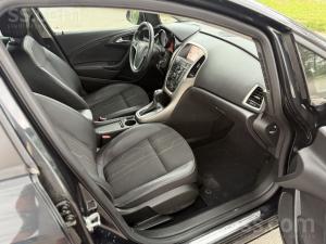 Melns Opel Astra 2012 Ogre, ar dzinēja tilpumu 2.00 L un nobraukumu 212 tūkst. km par 5599 €, foto 14 vietnē AUTOMOTO.COM.LV
