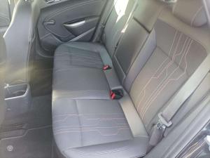 Black Opel Astra 2012 in Birzai, with an engine capacity of 1.70 L and mileage of 239 thousand km for 2650 €, photo 15 on AUTOMOTO.COM.LV
