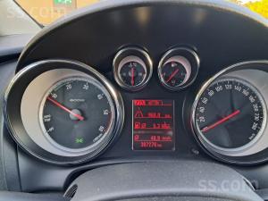 Черный Опель Астра 2012 в Талси, объемом двигателя 1.70 л и пробегом 387 тыс. км за 2250 €, фото 8 на AUTOMOTO.COM.LV