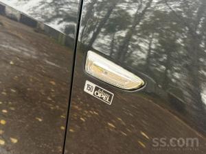 Black Opel Astra 2012 in Riga, with an engine capacity of 1.40 L and mileage of 0 thousand km for 4590 €, photo 8 on AUTOMOTO.COM.LV