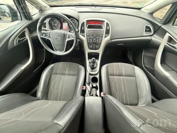 Melns Opel Astra 2012 Rīga, ar dzinēja tilpumu 1.40 L un nobraukumu 0 tūkst. km par 4590 €, foto 10 vietnē AUTOMOTO.COM.LV