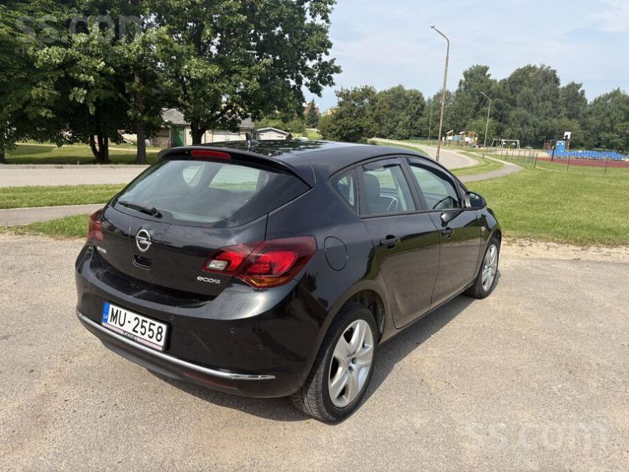 Melns Opel Astra 2014 Saldus, ar dzinēja tilpumu 1.40 L un nobraukumu 246 tūkst. km par 5950 €, foto 4 vietnē AUTOMOTO.COM.LV