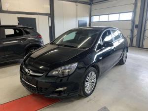 Black Opel Astra 2014 in Kaunas, with an engine capacity of 1.60 L and mileage of 231 thousand km for 3500 €, photo  on AUTOMOTO.COM.LV
