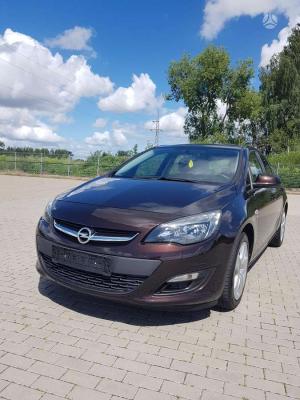 Black Opel Astra 2014 in Marijampole, with an engine capacity of 1.60 L and mileage of 188 thousand km for 4499 €, photo  on AUTOMOTO.COM.LV