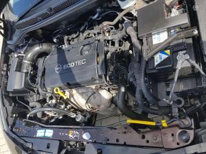 Black Opel Astra 2014 in Marijampole, with an engine capacity of 1.60 L and mileage of 188 thousand km for 4499 €, photo 10 on AUTOMOTO.COM.LV
