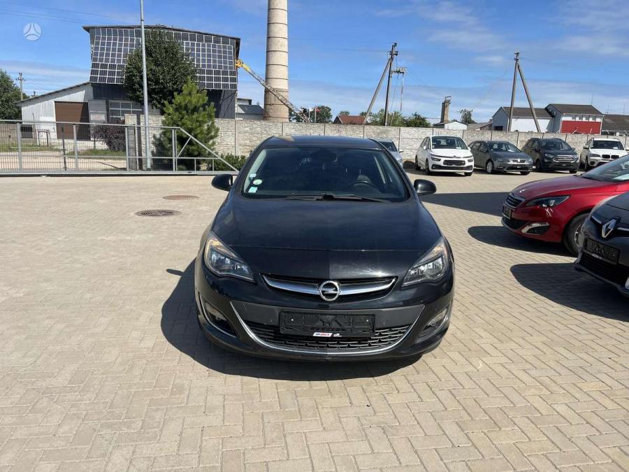 Melns Opel Astra 2014 Tauragė, ar dzinēja tilpumu 1.69 L un nobraukumu 274 tūkst. km par 3400 €, foto 4 vietnē AUTOMOTO.COM.LV