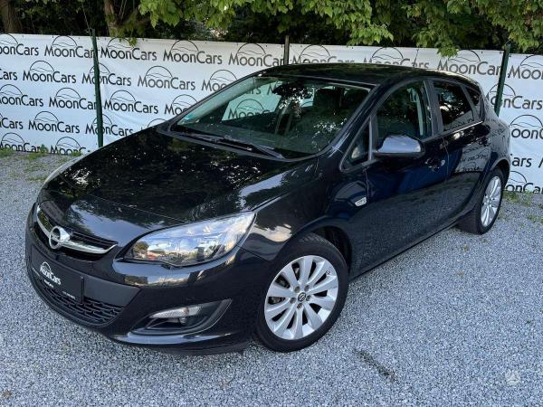 Melns Opel Astra 2014 Viļņa, ar dzinēja tilpumu 1.36 L un nobraukumu 216 tūkst. km par 3600 €, foto 1 vietnē AUTOMOTO.COM.LV