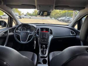 Melns Opel Astra 2014 Panevēža, ar dzinēja tilpumu 1.60 L un nobraukumu 185 tūkst. km par 5100 €, foto 5 vietnē AUTOMOTO.COM.LV