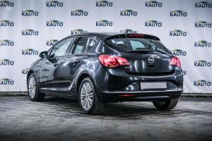 Black Opel Astra 2015 in Kaunas, with an engine capacity of 1.60 L and mileage of 251 thousand km for 4990 €, photo 4 on AUTOMOTO.COM.LV