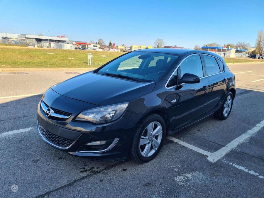 Melns Opel Astra 2015 Jonava, ar dzinēja tilpumu 1.60 L un nobraukumu 252 tūkst. km par 5700 €, foto 4 vietnē AUTOMOTO.COM.LV
