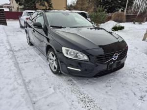Black Opel Astra 2015 in Kaunas, with an engine capacity of 1.60 L and mileage of 252 thousand km for 5500 €, photo 2 on AUTOMOTO.COM.LV
