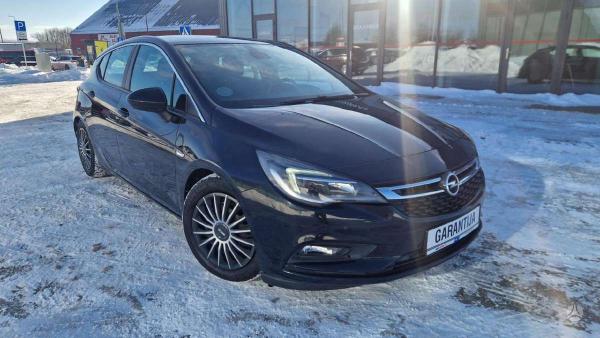 Melns Opel Astra 2015 Šauļi, ar dzinēja tilpumu 1.60 L un nobraukumu 210 tūkst. km par 5900 €, foto 1 vietnē AUTOMOTO.COM.LV