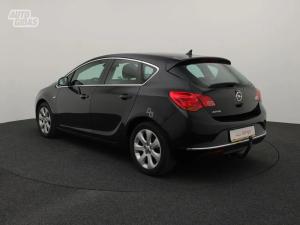 Melns Opel Astra 2015 Viļņa, ar dzinēja tilpumu 1.40 L un nobraukumu 141 tūkst. km par 6299 €, foto 7 vietnē AUTOMOTO.COM.LV