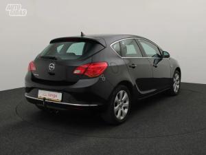 Melns Opel Astra 2015 Viļņa, ar dzinēja tilpumu 1.40 L un nobraukumu 141 tūkst. km par 6299 €, foto 8 vietnē AUTOMOTO.COM.LV