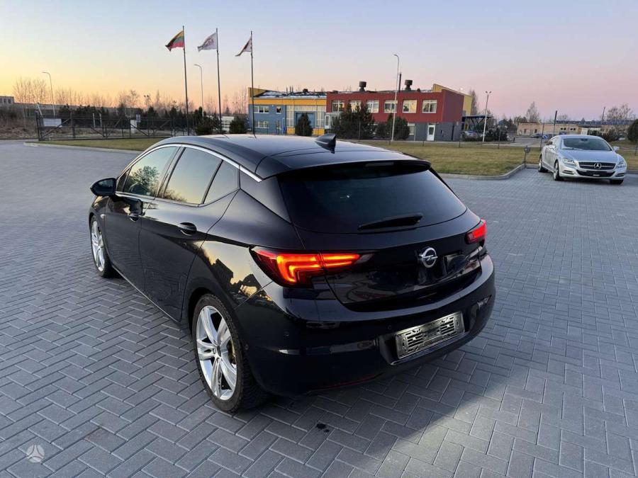Melns Opel Astra 2016 Telšiai, ar dzinēja tilpumu 1.60 L un nobraukumu 207 tūkst. km par 5999 €, foto 5 vietnē AUTOMOTO.COM.LV