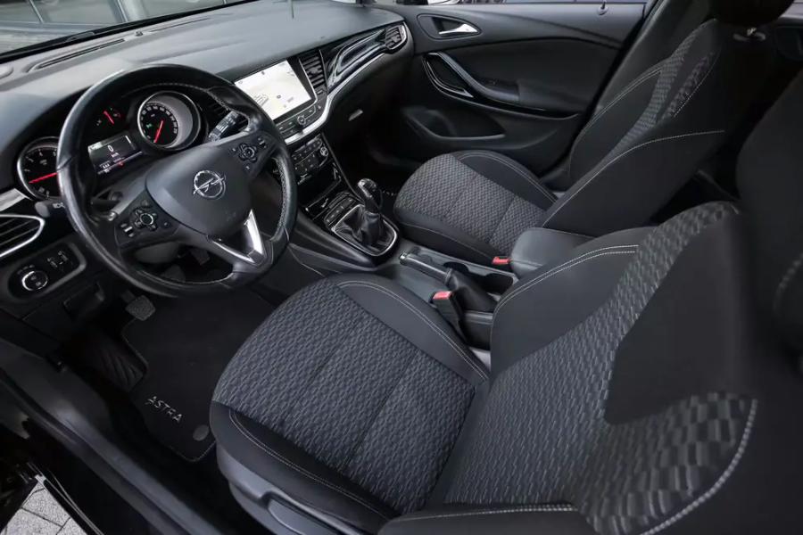 Melns Opel Astra 2016 Jelgava, ar dzinēja tilpumu 1.00 L un nobraukumu 184 tūkst. km par 6950 €, foto 14 vietnē AUTOMOTO.COM.LV