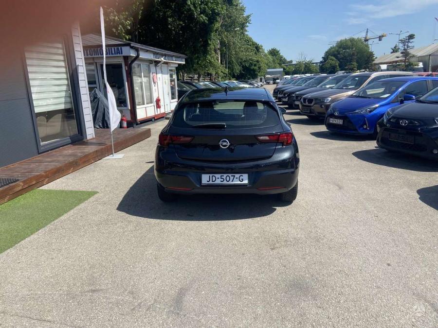 Melns Opel Astra 2016 Klaipėda, ar dzinēja tilpumu 1.60 L un nobraukumu 224 tūkst. km par 4849 €, foto 6 vietnē AUTOMOTO.COM.LV