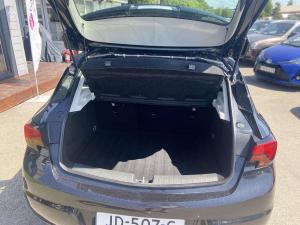 Melns Opel Astra 2016 Klaipėda, ar dzinēja tilpumu 1.60 L un nobraukumu 224 tūkst. km par 4849 €, foto 9 vietnē AUTOMOTO.COM.LV