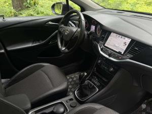 Melns Opel Astra 2016 Tauragė, ar dzinēja tilpumu 1.60 L un nobraukumu 179 tūkst. km par 4600 €, foto 18 vietnē AUTOMOTO.COM.LV