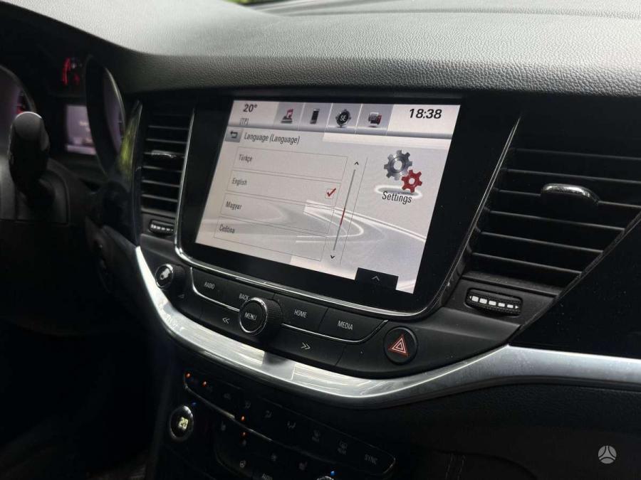Melns Opel Astra 2016 Tauragė, ar dzinēja tilpumu 1.60 L un nobraukumu 179 tūkst. km par 4600 €, foto 19 vietnē AUTOMOTO.COM.LV