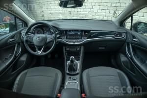 Melns Opel Astra 2016 Liepāja, ar dzinēja tilpumu 1.60 L un nobraukumu 333 tūkst. km par 6500 €, foto 11 vietnē AUTOMOTO.COM.LV