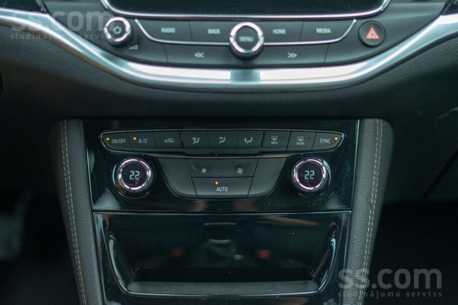 Melns Opel Astra 2016 Liepāja, ar dzinēja tilpumu 1.60 L un nobraukumu 333 tūkst. km par 6500 €, foto 21 vietnē AUTOMOTO.COM.LV