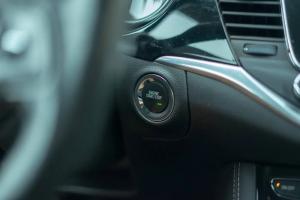 Black Opel Astra 2016 in Liepaja, with an engine capacity of 1.60 L and mileage of 333 thousand km for 6500 €, photo 30 on AUTOMOTO.COM.LV