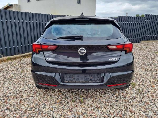 Melns Opel Astra 2017 Alīta, ar dzinēja tilpumu 1.60 L un nobraukumu 169 tūkst. km par 3900 €, foto 7 vietnē AUTOMOTO.COM.LV