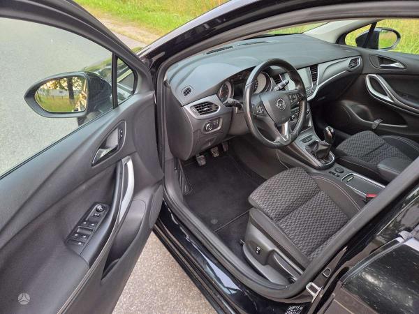 Melns Opel Astra 2017 Kauņa, ar dzinēja tilpumu 1.60 L un nobraukumu 260 tūkst. km par 5989 €, foto 9 vietnē AUTOMOTO.COM.LV