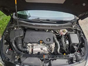 Black Opel Astra 2017 in Kaunas, with an engine capacity of 1.60 L and mileage of 260 thousand km for 5989 €, photo 18 on AUTOMOTO.COM.LV