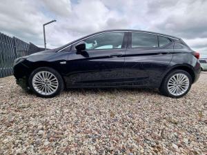Melns Opel Astra 2017 Alīta, ar dzinēja tilpumu 1.60 L un nobraukumu 169 tūkst. km par 3900 €, foto 8 vietnē AUTOMOTO.COM.LV