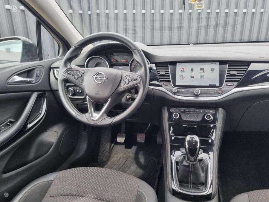 Melns Opel Astra 2017 Alīta, ar dzinēja tilpumu 1.60 L un nobraukumu 169 tūkst. km par 3900 €, foto 10 vietnē AUTOMOTO.COM.LV