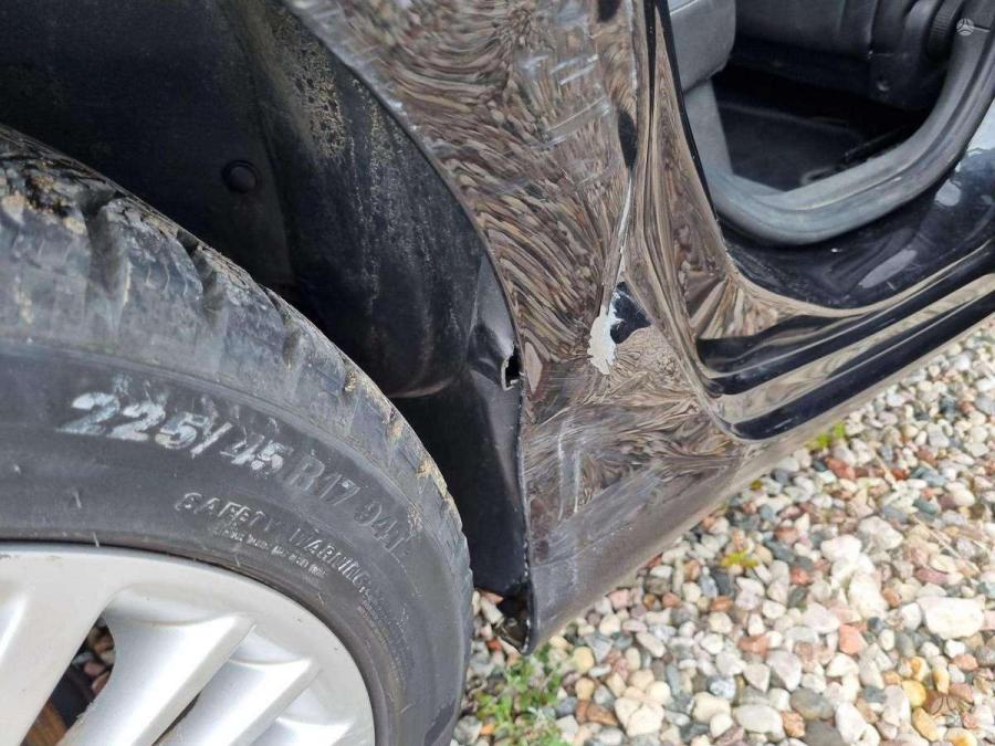 Melns Opel Astra 2017 Alīta, ar dzinēja tilpumu 1.60 L un nobraukumu 169 tūkst. km par 3900 €, foto 17 vietnē AUTOMOTO.COM.LV
