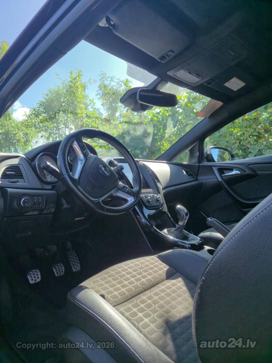 Melns Opel Astra 2017 Tallina, ar dzinēja tilpumu 1.60 L un nobraukumu 53 tūkst. km par 8100 €, foto 16 vietnē AUTOMOTO.COM.LV