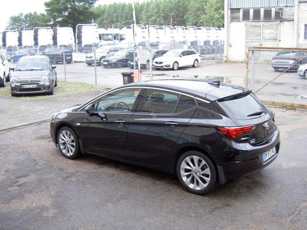 Melns Opel Astra 2017 Viļņa, ar dzinēja tilpumu 1.60 L un nobraukumu 191 tūkst. km par 7599 €, foto 5 vietnē AUTOMOTO.COM.LV
