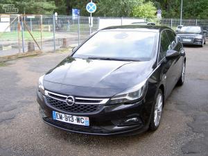 Black Opel Astra 2017 in Vilnius, with an engine capacity of 1.60 L and mileage of 191 thousand km for 7599 €, photo 8 on AUTOMOTO.COM.LV