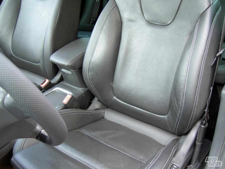 Black Opel Astra 2017 in Vilnius, with an engine capacity of 1.60 L and mileage of 191 thousand km for 7599 €, photo 24 on AUTOMOTO.COM.LV