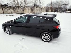 Melns Opel Astra 2018 Marijampole, ar dzinēja tilpumu 1.40 L un nobraukumu 118 tūkst. km par 8500 €, foto 4 vietnē AUTOMOTO.COM.LV