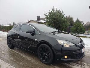 Black Opel Astra 2018 in Siauliai, with an engine capacity of 1.60 L and mileage of 180 thousand km for 6450 €, photo  on AUTOMOTO.COM.LV
