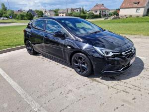 Melns Opel Astra 2018 Kelmė, ar dzinēja tilpumu 1.40 L un nobraukumu 123 tūkst. km par 7800 €, foto  vietnē AUTOMOTO.COM.LV
