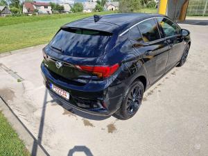 Melns Opel Astra 2018 Kelmė, ar dzinēja tilpumu 1.40 L un nobraukumu 123 tūkst. km par 7800 €, foto 6 vietnē AUTOMOTO.COM.LV