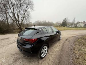 Black Opel Astra 2019 in Utena, with an engine capacity of 1.60 L and mileage of 208 thousand km for 7400 €, photo 5 on AUTOMOTO.COM.LV