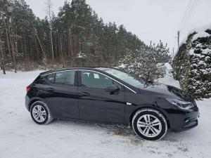 Melns Opel Astra 2019 Ukmergė, ar dzinēja tilpumu 1.40 L un nobraukumu 149 tūkst. km par 7500 €, foto  vietnē AUTOMOTO.COM.LV